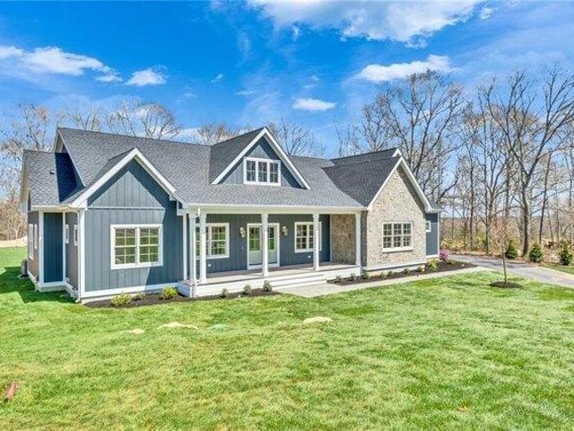 4 bedroom, Charlestown RI 02813 103019736