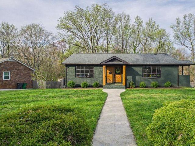 4 bedroom, Charlotte NC 28205 100973372