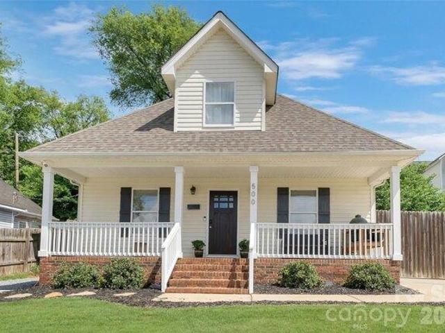 4 bedroom, Charlotte NC 28208 104902437