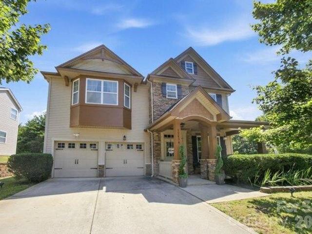 4 bedroom, Charlotte NC 28278 104899762