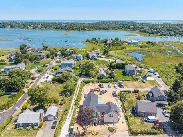 4 bedroom, Chatham MA 02633 102342928