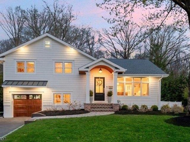4 bedroom, Chatham NJ 07928 102028982