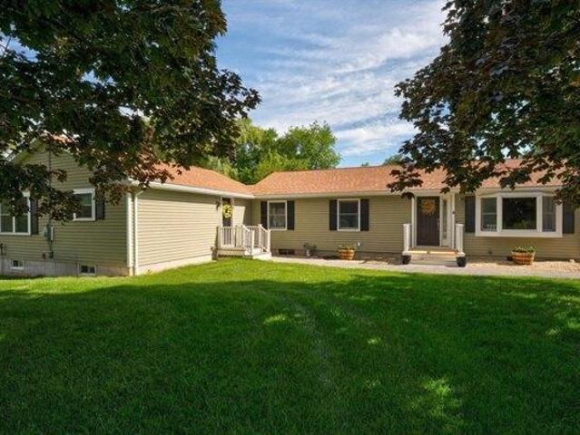 4 bedroom, Chelmsford MA 01824 105061345