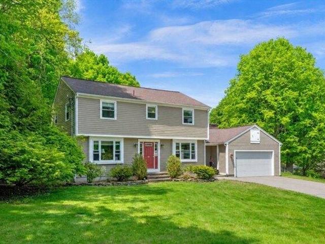 4 bedroom, Chelmsford MA 01824 LS102729435