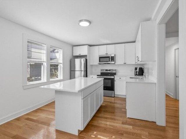 4 bedroom, Chelsea MA 02150 LS102777892
