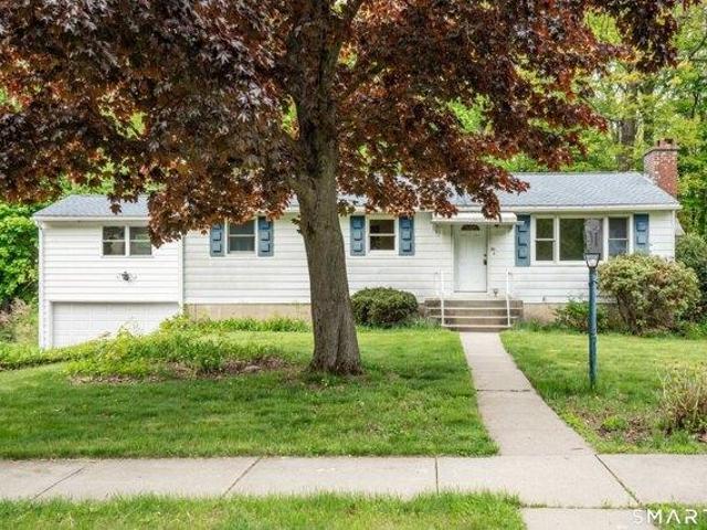 4 bedroom, Cheshire CT 06410 LS102478949