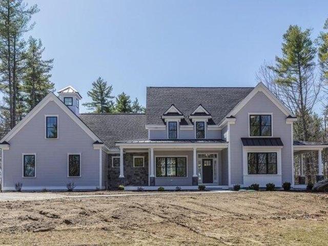 4 bedroom, Chester NH 03036 102121090