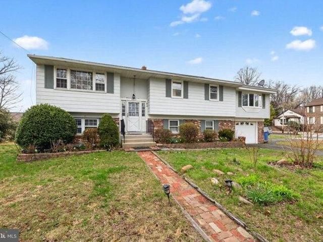 4 bedroom, Cherry Hill NJ 08002 102585245