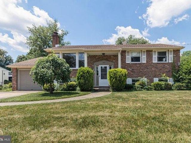 4 bedroom, Cherry Hill NJ 08003 105158573