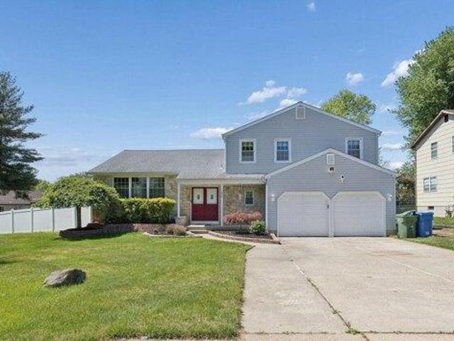 4 bedroom, Cherry Hill NJ 08003 102528013