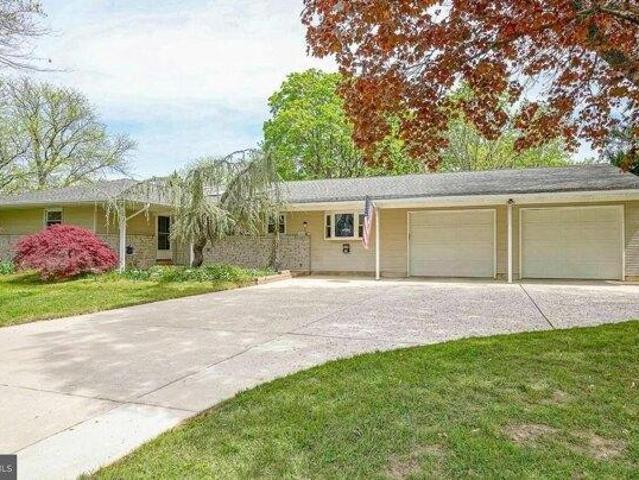 4 bedroom, Cherry Hill NJ 08003 LS102527816
