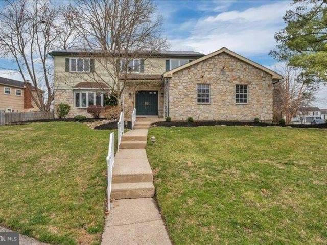 4 bedroom, Cherry Hill NJ 08003 LS102313539