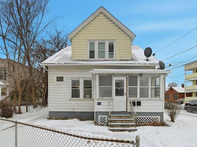 4 bedroom, Chicopee MA 01013 102528431