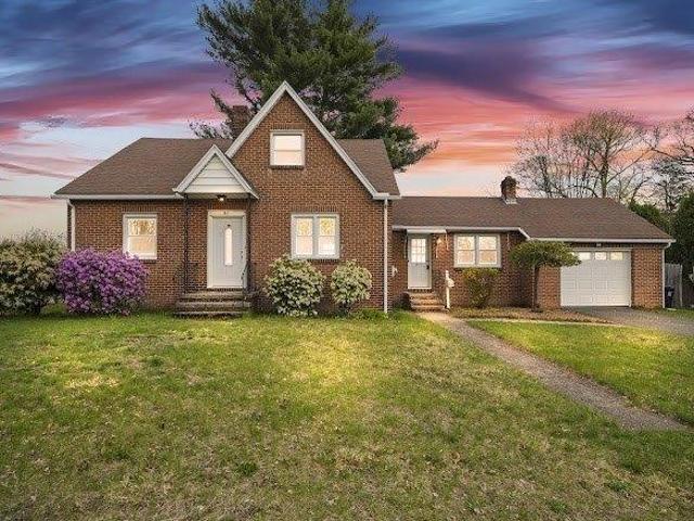 4 bedroom, Chicopee MA 01013 102798980