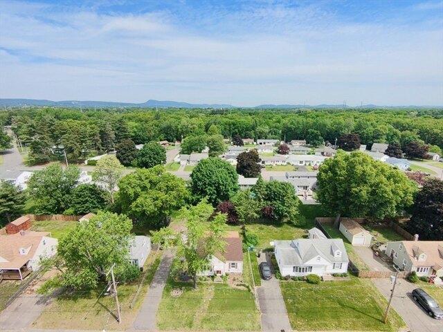 4 bedroom, Chicopee MA 01013 102859489