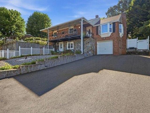 4 bedroom, Chicopee MA 01020 105041790