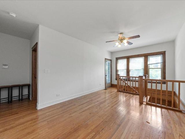 4 bedroom, Chicago IL 60657 80356586