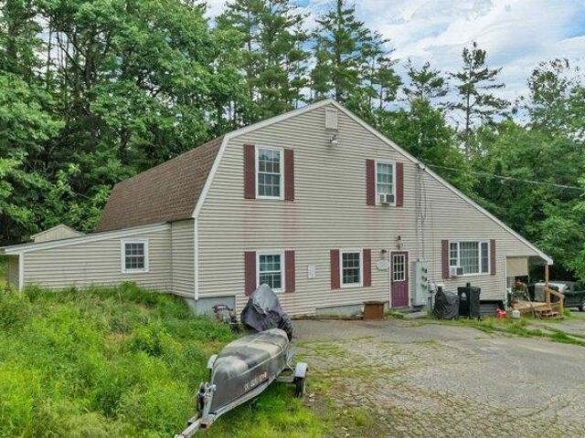 4 bedroom, Chichester NH 03258 104810825