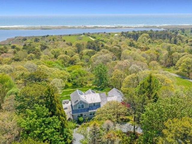 4 bedroom, Chilmark MA 02535 LS102822838