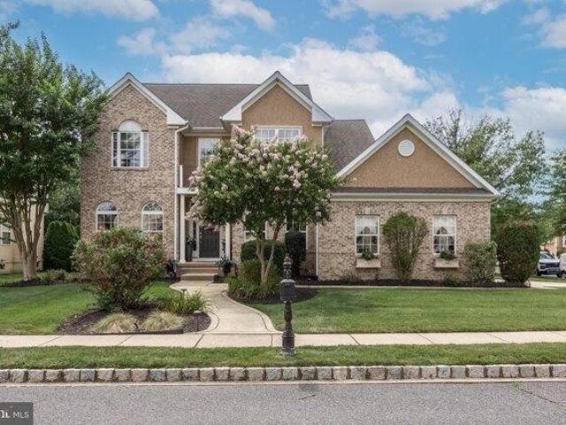 4 bedroom, Cinnaminson NJ 08077 102725848