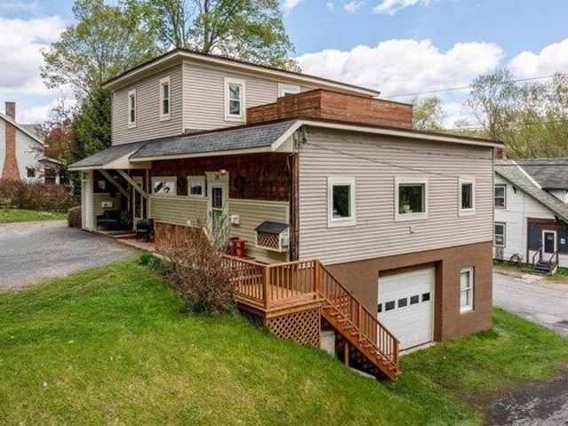 4 bedroom, Claremont NH 03743 LS102592039