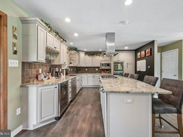 4 bedroom, Clarksboro NJ 08020 105175774