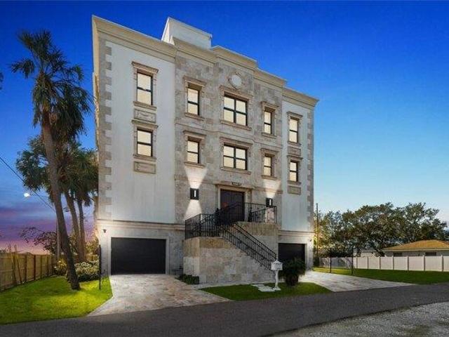 4 bedroom, Clearwater FL 33759 89345789