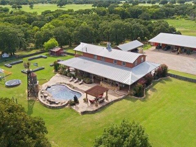 4 bedroom, Cleburne TX 76031 94078282