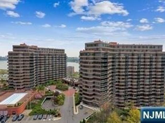 4 bedroom, Cliffside Park NJ 07010 104148858