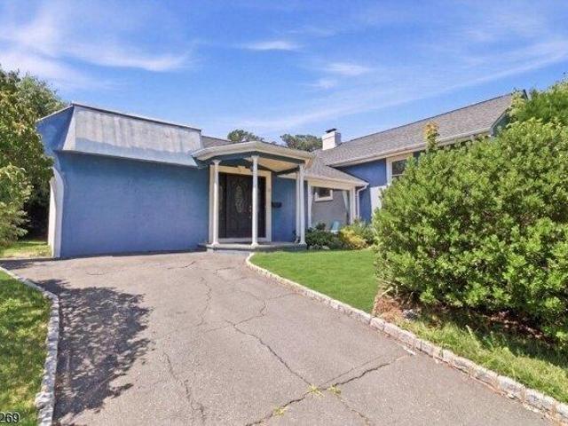 4 bedroom, Clifton NJ 07043 104608331