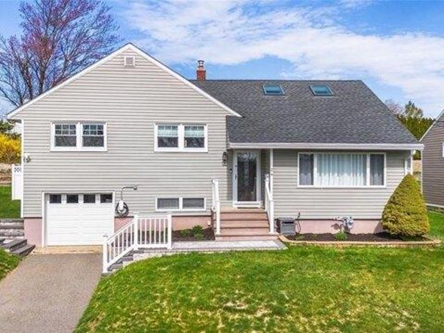 4 bedroom, Clifton NJ 07013 101749642