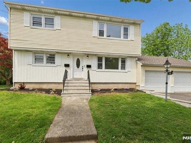 4 bedroom, Clifton NJ 07013 102529561