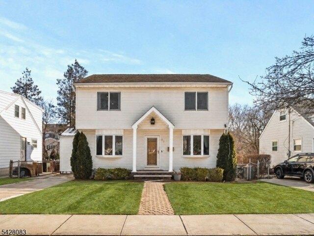 4 bedroom, Clifton NJ 07013 103664578