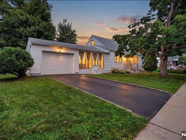 4 bedroom, Clifton NJ 07013 104263677