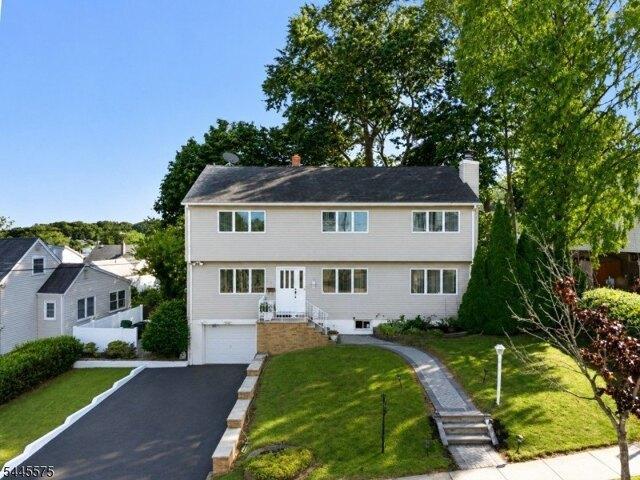 4 bedroom, Clifton NJ 07013 105123480