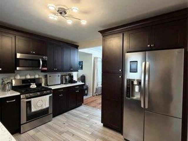 4 bedroom, Clifton NJ 07011 104329317