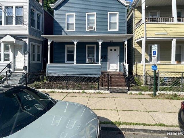 4 bedroom, Clifton NJ 07011 105423410