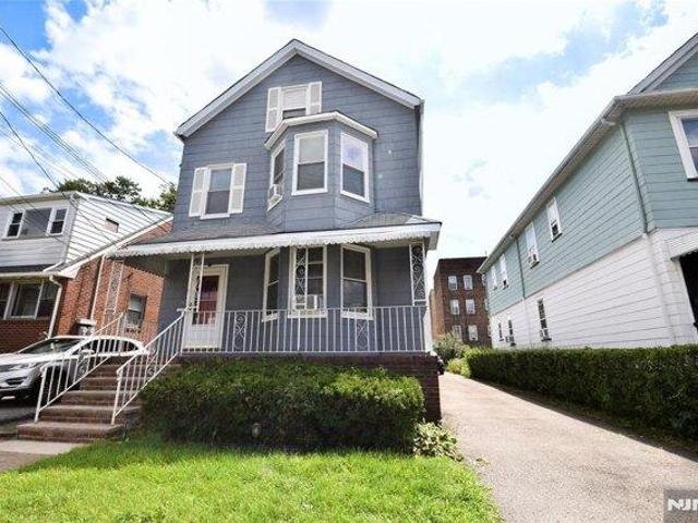 4 bedroom, Clifton NJ 07011 105122985