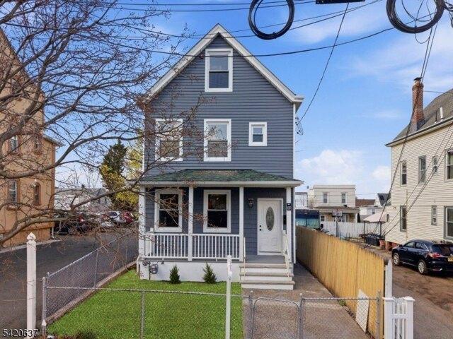 4 bedroom, Clifton NJ 07011 LS101707829