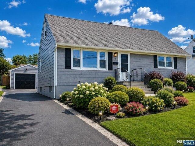 4 bedroom, Clifton NJ 07012 105141871