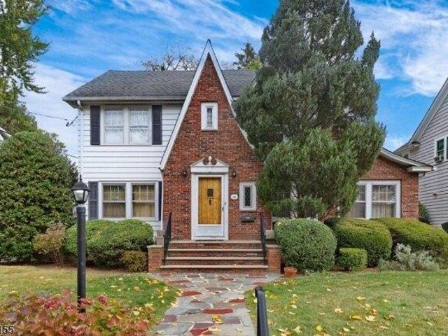 4 bedroom, Clifton NJ 07012 LS102708256