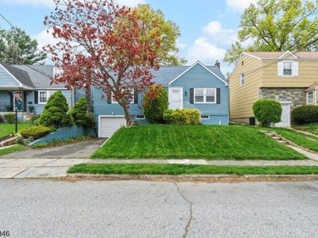 4 bedroom, Clifton NJ 07014 102312522
