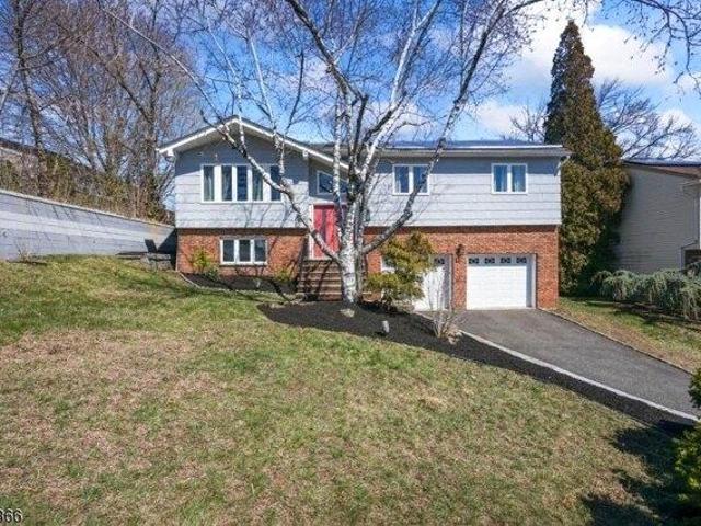 4 bedroom, Clifton NJ 07014 104757644