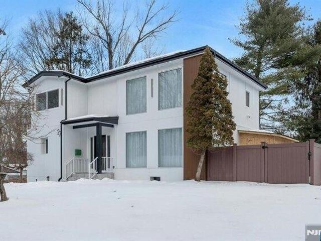 4 bedroom, Closter NJ 07624 LS102214171
