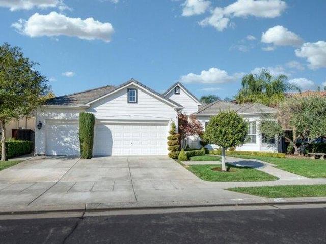 4 bedroom, Clovis CA 93619 LS96896431
