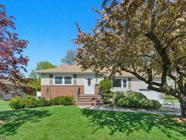 4 bedroom, Cranford NJ 07016 LS101899032
