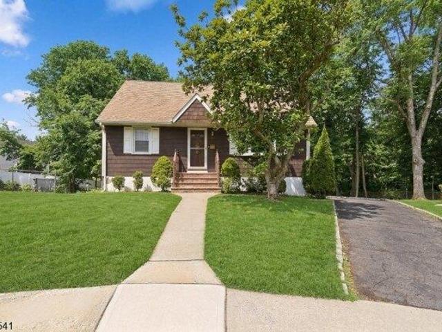 4 bedroom, Cranford NJ 07016 LS102216553