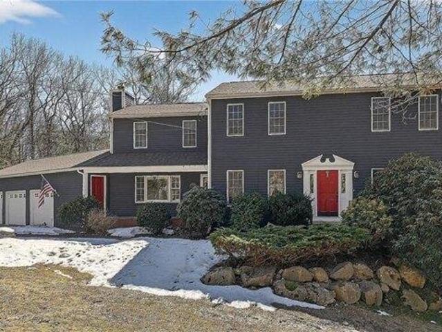 4 bedroom, Cranston RI 02831 LS101801262