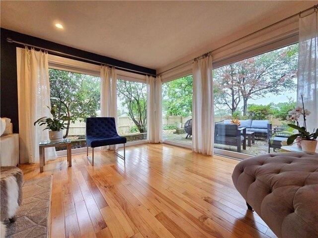 4 bedroom, Cranston RI 02920 102670303