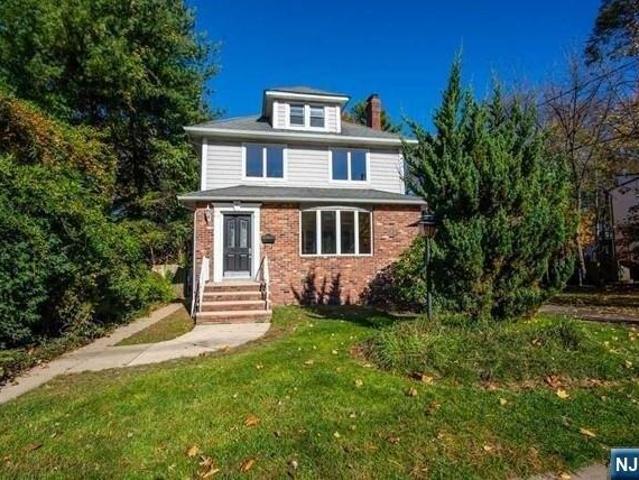 4 bedroom, Cresskill NJ 07626 LS89072918